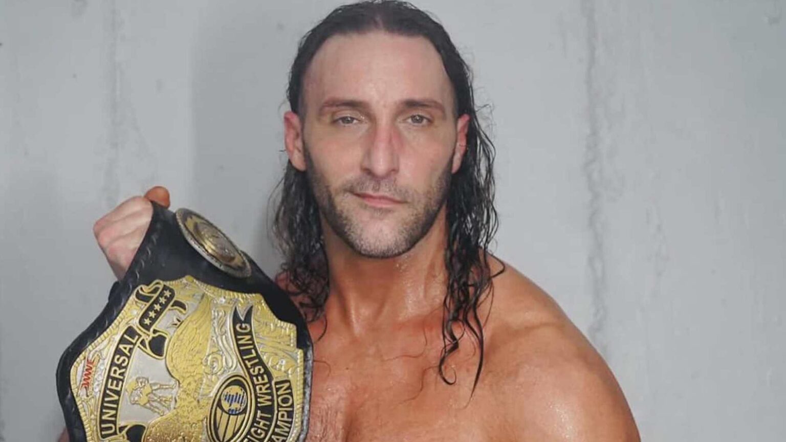 Resultados WWC La Hora de la Verdad 2024 - Chris Adonis defiende ante ...